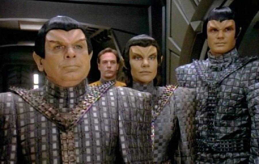 WHO ARE THE ROMULANS? – A STAR TREK SPECIES OVERVIEW – Mahannah's Sci ...